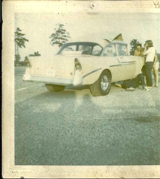 Pits At Richmond Dragway - Gallery - Richard Gouldman | racersreunion.com