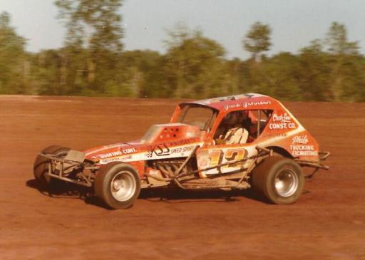 JACK JOHNSON #12 MODIFIED - Gallery - Lee Greenawalt | racersreunion.com