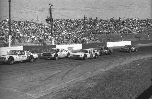 Hickory Speedway 79-80 - Gallery - Robert "BOB" Dudley | racersreunion.com