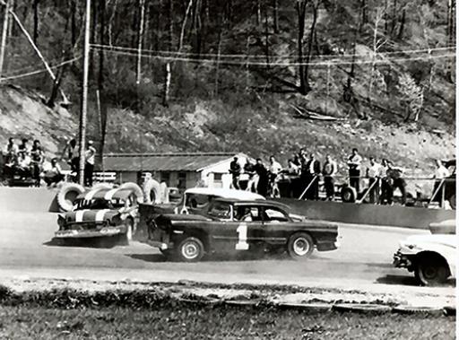 Cloverleaf Speedway Turn 3 - Gallery - Bill Hupp | racersreunion.com