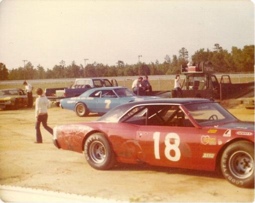 #18 Slick Johnson - Gallery - Lynn Hughes | racersreunion.com