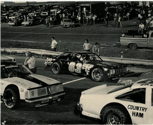 Jimmy Hensley @ Caraway '78 - Gallery - Kent Benfield | racersreunion.com
