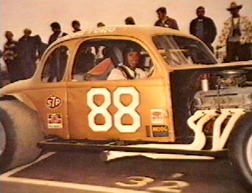 Lou Toro - Gallery - Ron Wetzler | racersreunion.com