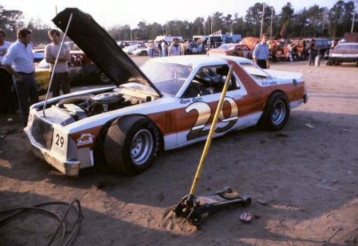 Dave Dion-1981 Oxford 250 - Gallery - Mike Ettinger | racersreunion.com