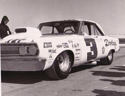 Fox Dodge 3 - Gallery - Ray Lamm | racersreunion.com