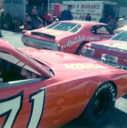 Bobby Isaac 71 K& K Insurance Dodge Hickory March 31, 1974 - Gallery ...