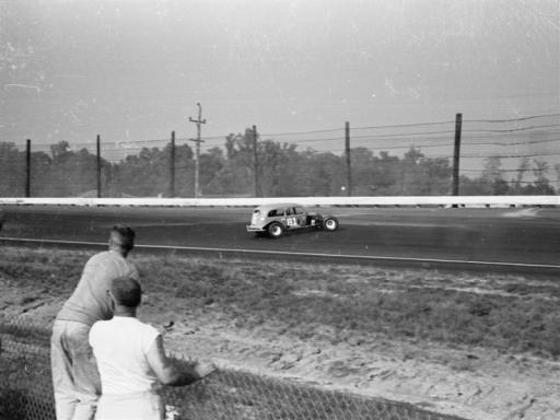 Lee Osborne - Gallery - Ron Wetzler | racersreunion.com