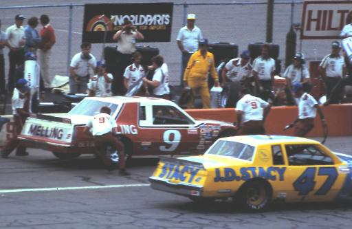#47 Ron Bouchard #9 Bill Elliott 1982 Gabriel 400 @ Michigan - Gallery ...