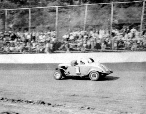 #1 Herb Scott At 1957 Tri-State 150 Heidelberg (PA) Raceway - Gallery ...