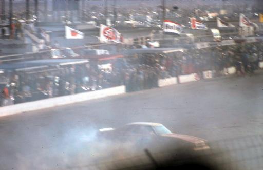 #18 Joe Frasson 1976 Daytona 500 - Gallery - John Betts | racersreunion.com