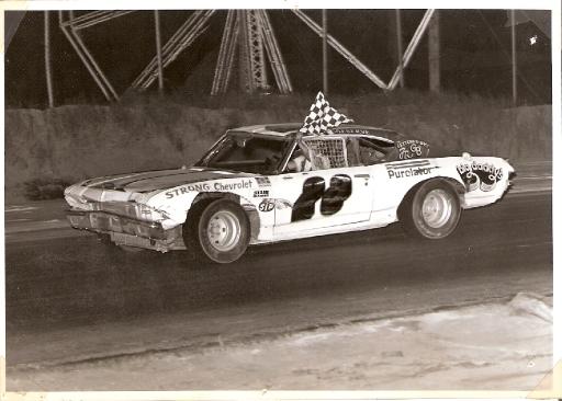 Stan Meserve 5 - Gallery - Walter Newell | racersreunion.com