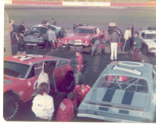 1975 - 1 Ray Hendrick, 01 Sonny Hutchins, 26 Randy Bethea - Gallery ...