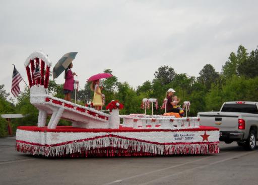 RacersReunion Beauty Pageant Float - Gallery - Devin | racersreunion.com