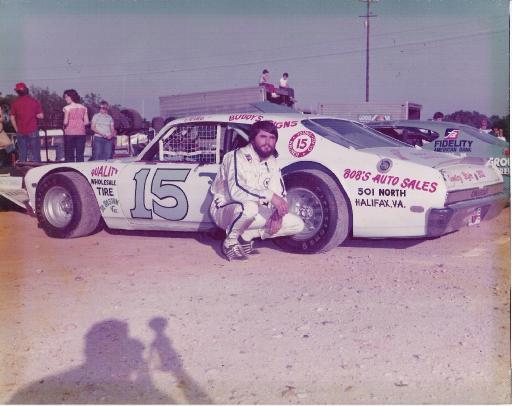 Mike Young - Gallery - Robbie Carmichael | racersreunion.com