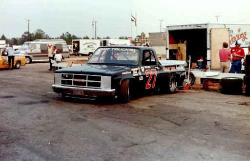 Tom Usry In Pits At GA Int. - Gallery - Robert Turner | racersreunion.com