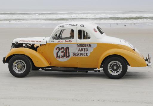 Living Legends Of Auto Racing Beach Parade - Gallery - Living Legends ...