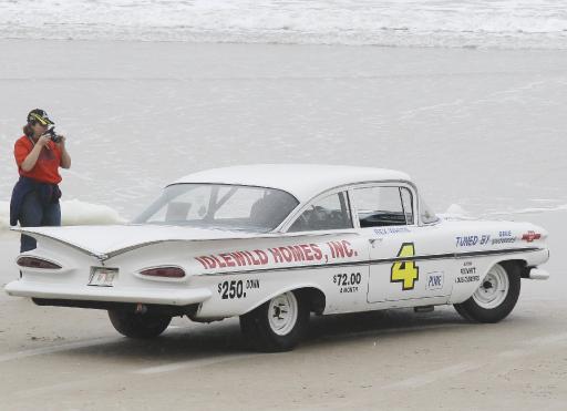 Living Legends Of Auto Racing Beach Parade - Gallery - Living Legends ...