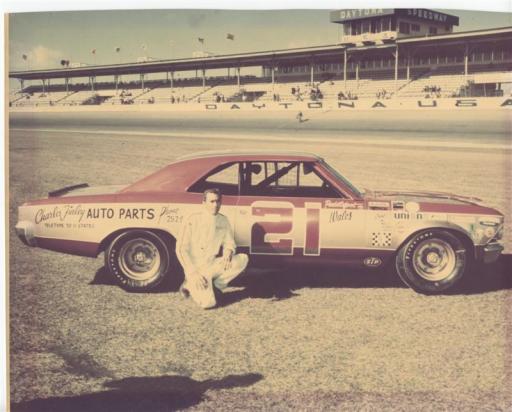 Paddlefoot Wales At Daytona - Gallery - Robert Robinson | racersreunion.com