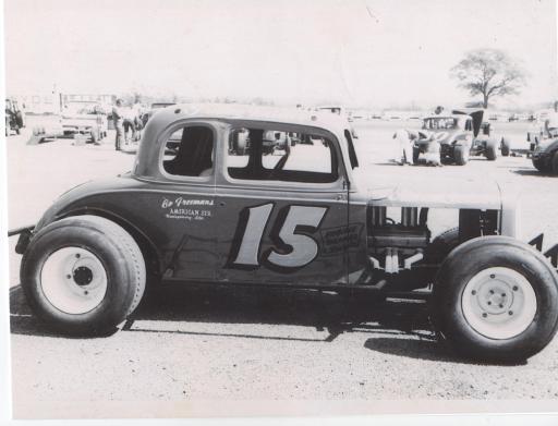 Friday Hassler - Gallery - Robert Robinson | racersreunion.com