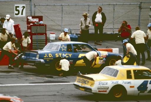 #2 Joe Ruttman 1981 Champion Spark Plug 400 @ Michigan International ...