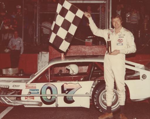 Sam Ard Modified 1982 - Gallery - Jan Woodberry | racersreunion.com