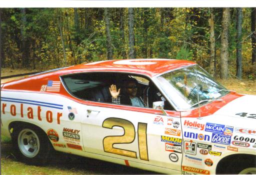 Sybil Scott Taking A Few Laps In Harlow Reynolds Car - Gallery - Thomas ...