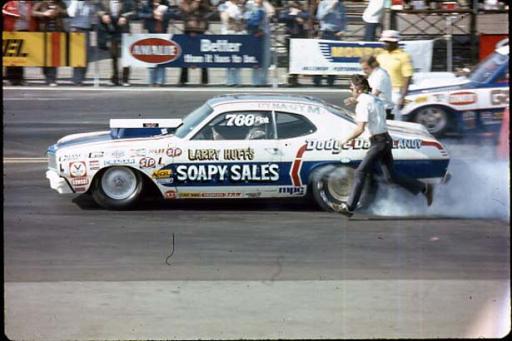 LARRY_HUFF_BURNOUT__76_WINT - Gallery - Tom Kasch | racersreunion.com