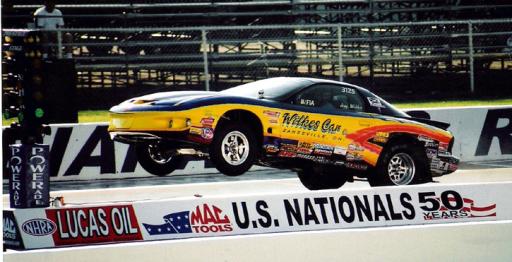 JOEY_WIKES_COMING_OFF - Gallery - Tom Kasch | racersreunion.com