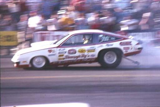 GRUMPY_S_MONZA_BURN_OUT_76_ - Gallery - Tom Kasch | racersreunion.com