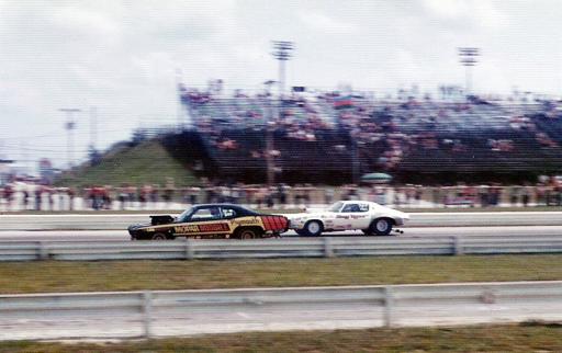 Don Carlton Mopar Missile Vs Sonny Bryant 1973 Indy - Gallery - Tom ...